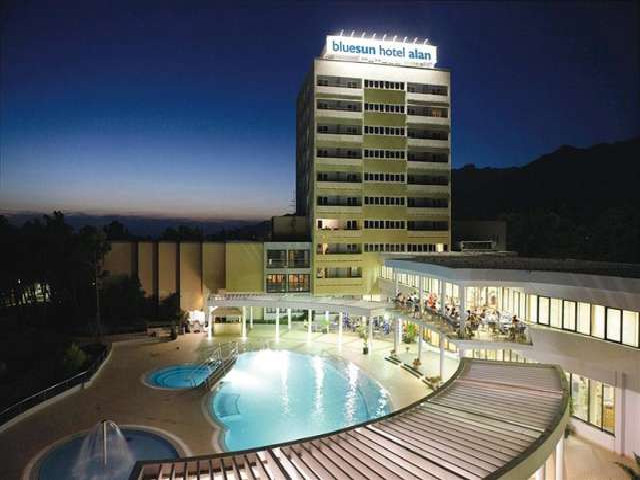 Jadran 2016. Hotel Alan, Starigrad Paklenica | Bluesun Hotel Alan | My ...